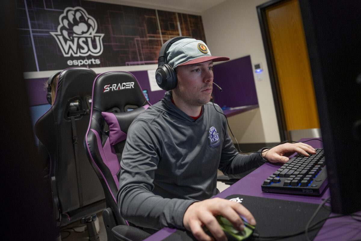 WSU researchers investigating impact of gaming on the body | News ...